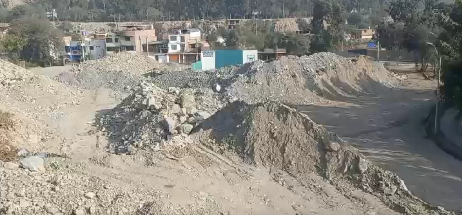 Lima - LURIGANCHO-CHOSICA: Lurigancho-Chosica: parque es usado como ... Lima - LURIGANCHO-CHOSICA: Lurigancho-Chosica: parque es usado como ...